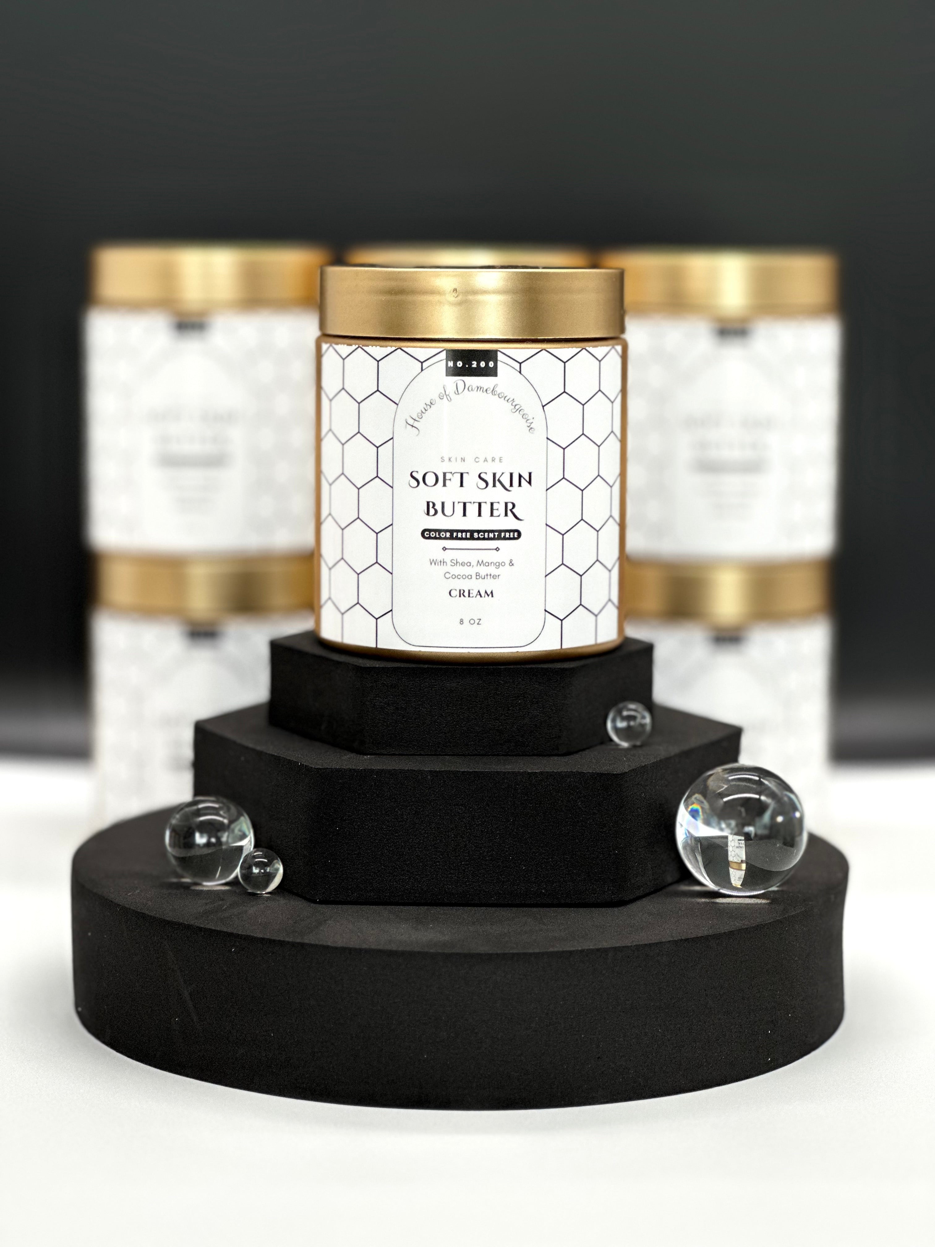 Batch 200 – House Of Damebourgeoise